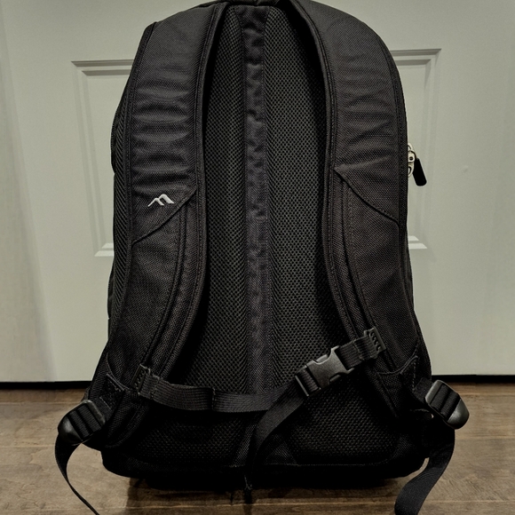 Brenthaven | Bags | New Brenthaven Prostyle Backpack Nwot | Poshmark